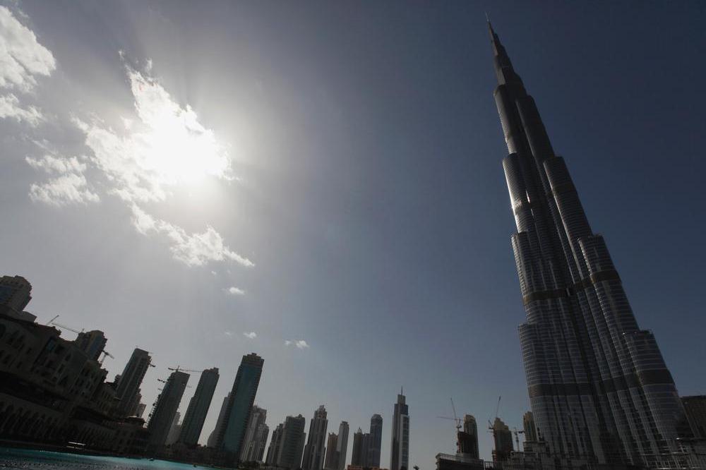 Dubai Lamp to replace 10m bulbs by 2021