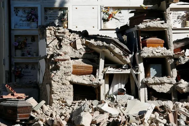 Interview: Italian earthquakes could go on for weeks in domino effect ...