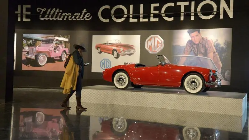 Grand opening of Elvis Presley's Memphis