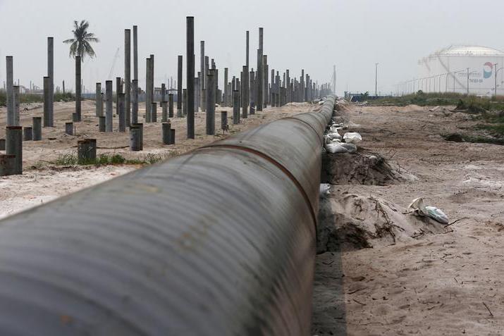 Petronas-Saudi RAPID refinery begins trials on crude oil unit -sources