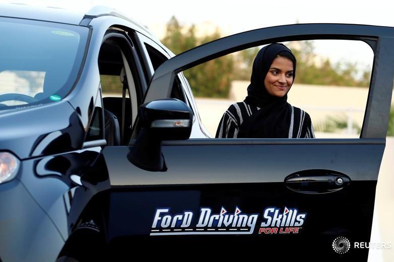 Traffic signs redesigned to address female drivers