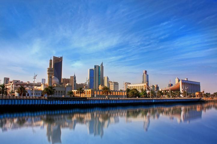 Kuwait's delayed VAT introduction signals credit-negative slowing of reform
