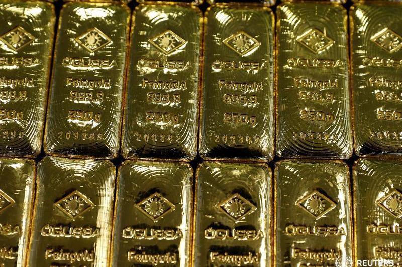 Gold rebounds after steep plunge