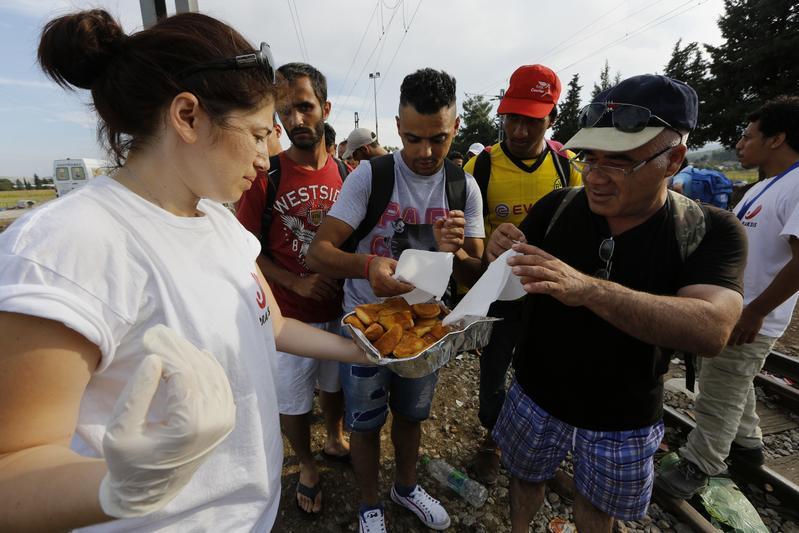 Why more women should take up humanitarian work in Middle East and ...