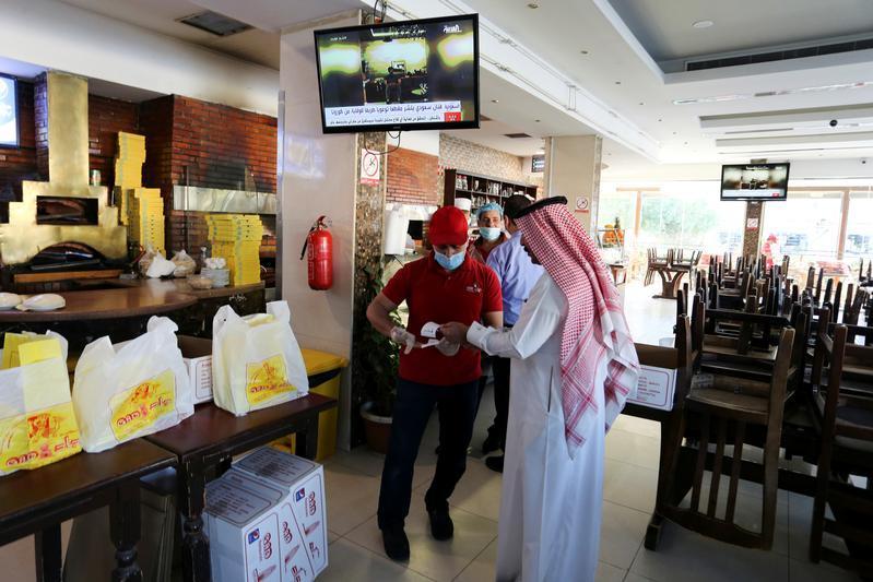Saudi fast-food chain Herfy expands in Bangladesh