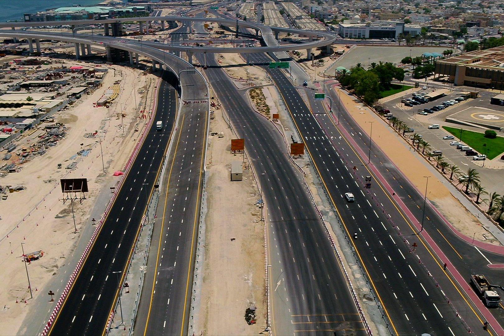 Dubai opens main bridge on Shindagha Roads Corridor