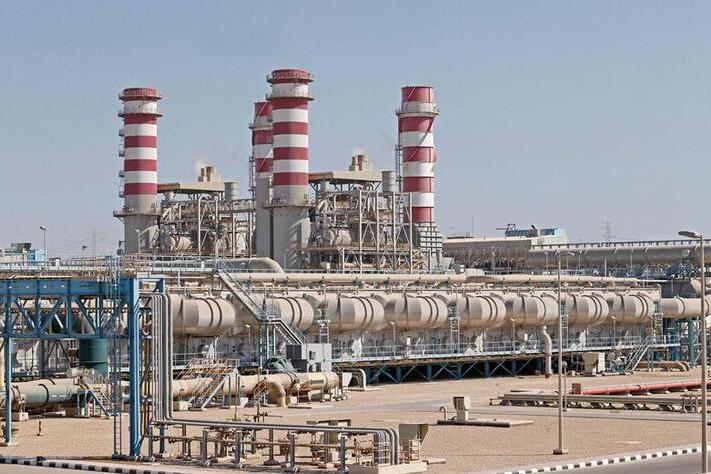 Saudi minister signs contracts for Al Shuaiba, Al Shuqaiq desalination ...