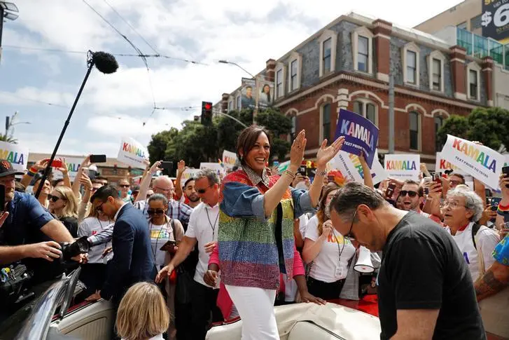 Kamala Harris breaks barriers to become vice president