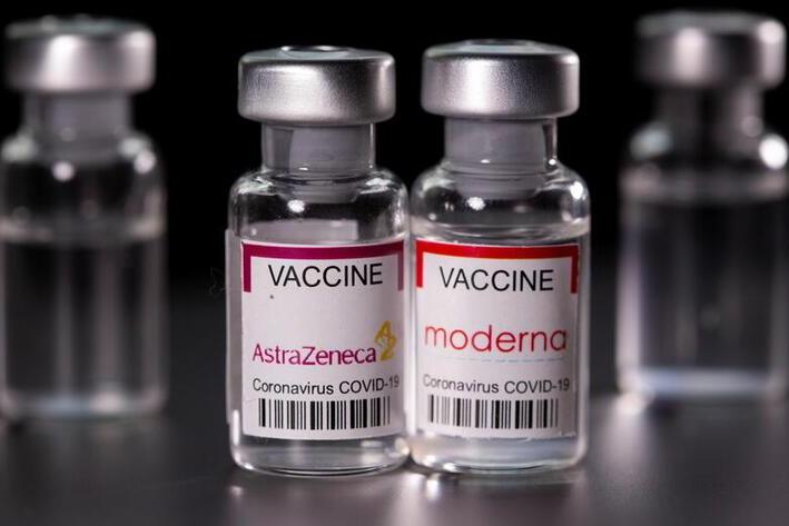Japan health panel approves Moderna, AstraZeneca COVID-19 vaccines