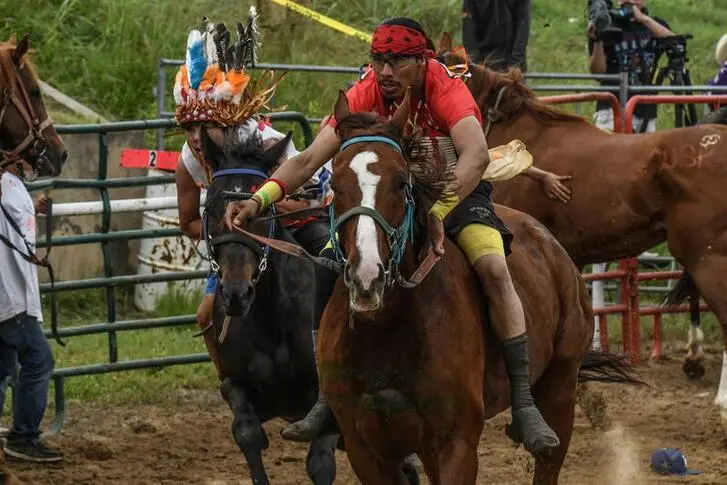 Indigenous tribes revive horse heritage with bareback races in Oklahoma