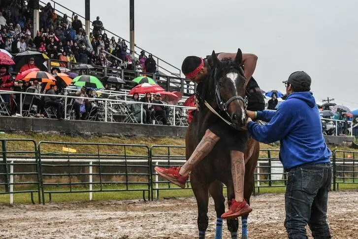 Indigenous tribes revive horse heritage with bareback races in Oklahoma