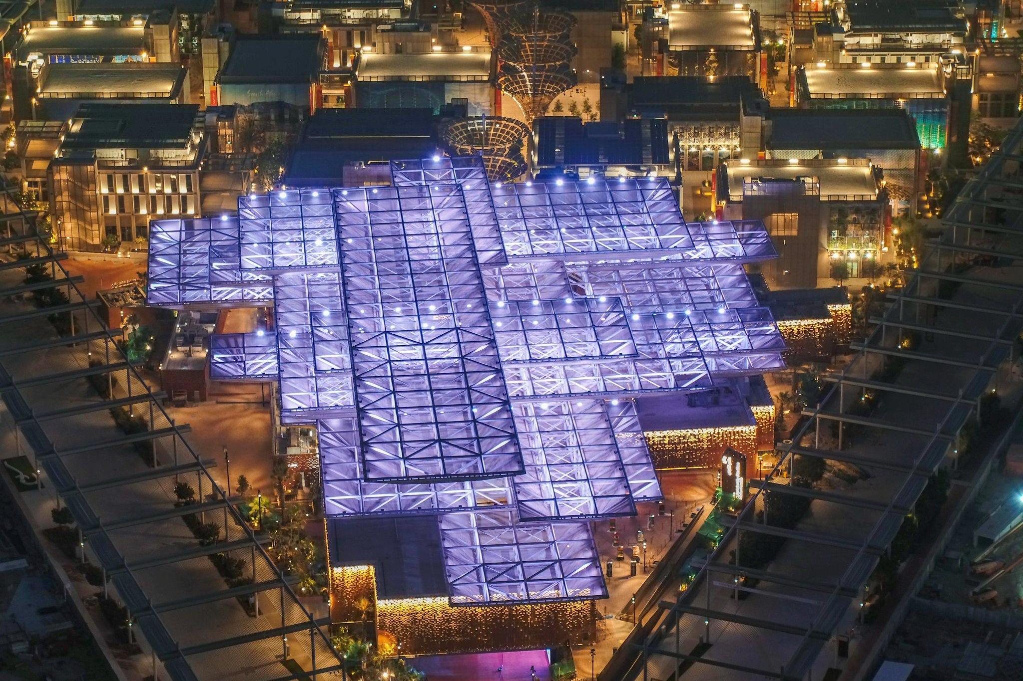 Emirati singer Alira debuts new song at Expo 2020 Dubai