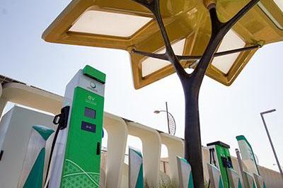 DEWA provides around 88,000 KWh of electricity to EV car users at Expo ...