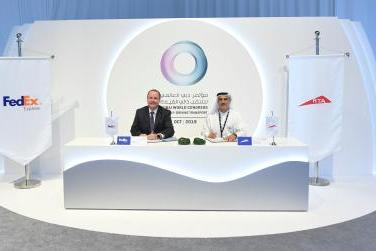 RTA and FedEx sing MoU for using Roxo autonomous delivery bot