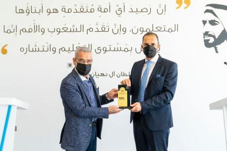 Ajman University honors renowned Journalist Mustafa Al-Agha for his ...