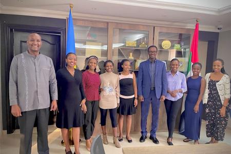Evolvin' Women, Davis College Rwanda sign MoU for Training female ...