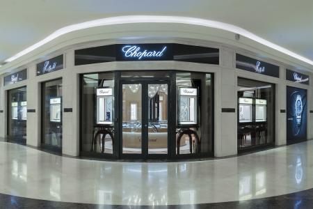 Chopard opens a new boutique in Saudi Arabia at Kingdom Centre In ...
