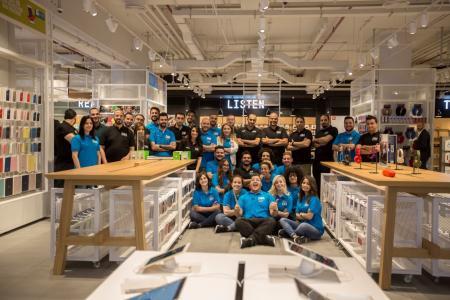 DNA opens its first store in Abdali Mall